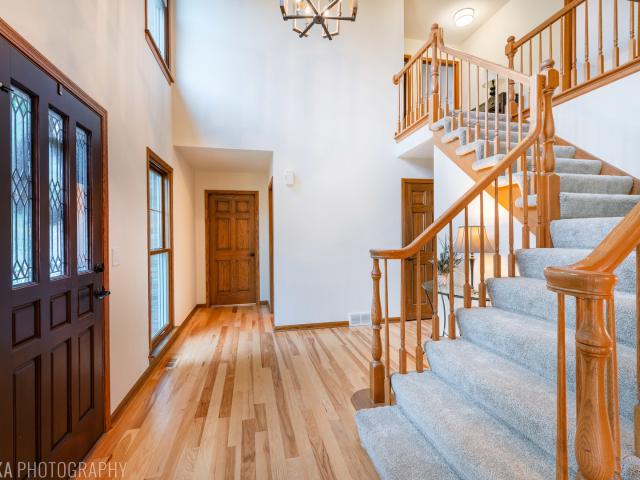 3025 Woods Creek Lane