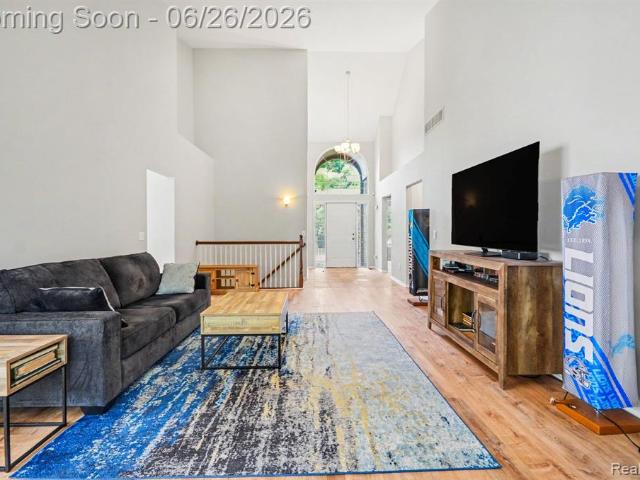 30268 Berghway Trail