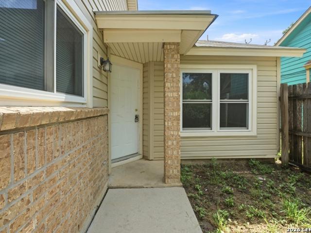 3026 Beacon Fld