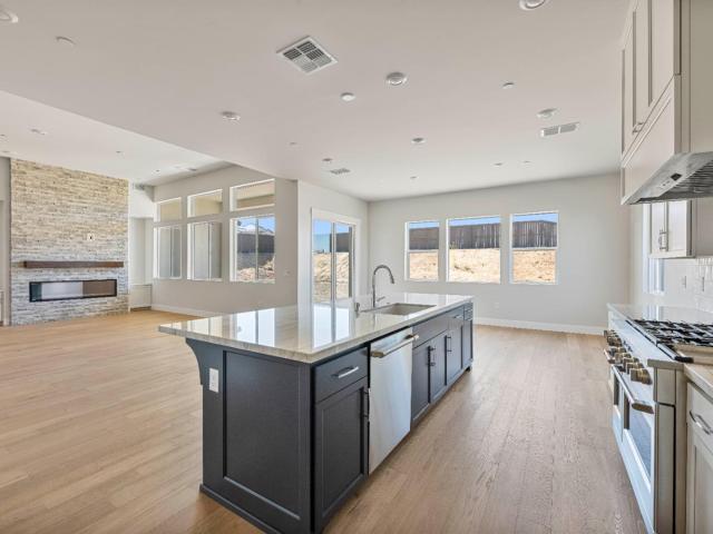3026 Blackpoint Ct, Rocklin, CA 95765 | MLS #226039 | Compass