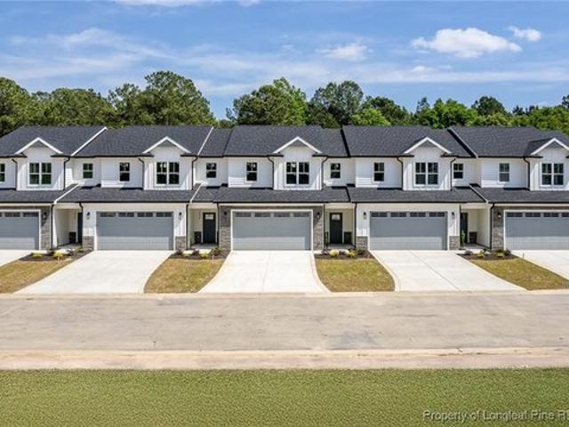 3026 Candlelight Dr, Fayetteville, NC 28311