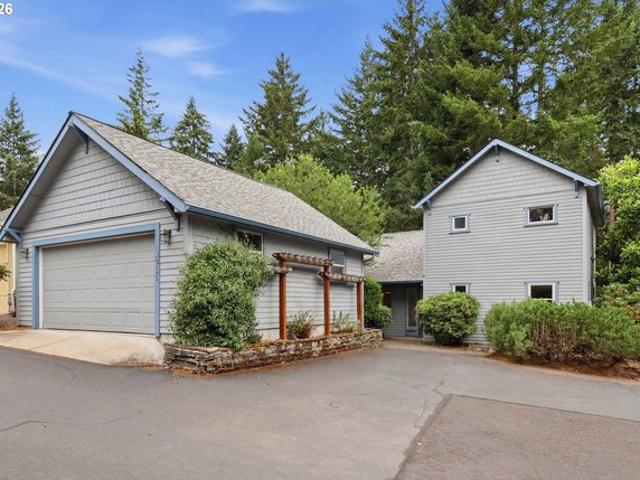 3026 Hendricks Hill Dr, Eugene, OR 97403