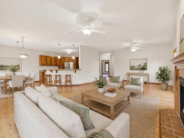 3026 Winter Park Pl, Madison, WI 53719 | MLS #2019 | Compass