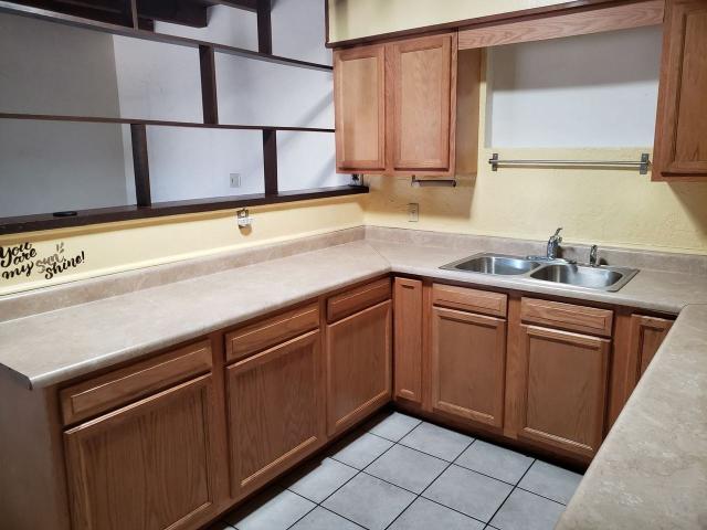 3026 3028 E Alta Vista Street 2 Bedroom Apartment for Rent at 3026 E Alta Vista St, Tucson, AZ 85716 Grant Glenn