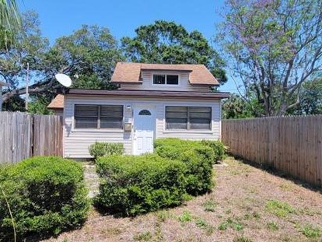 3027 Melton St N, Saint Petersburg, FL 33704
