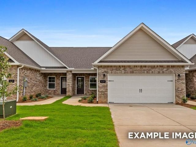 3027 Lea Ln SE, Decatur, AL 35603