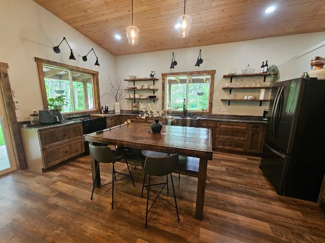 30280 Loon Lake Road