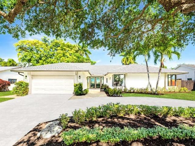 3028 NW 28th Ave, Boca Raton, FL 33434