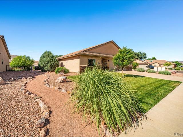 3028 N Cranberry Loop