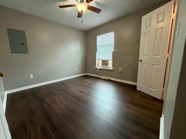 3028 Avenue M 2M