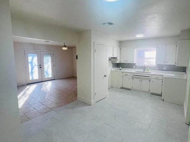 3028 chetwood Drive