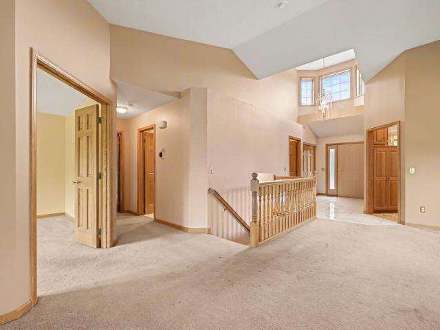 3028 Highpointe Curve