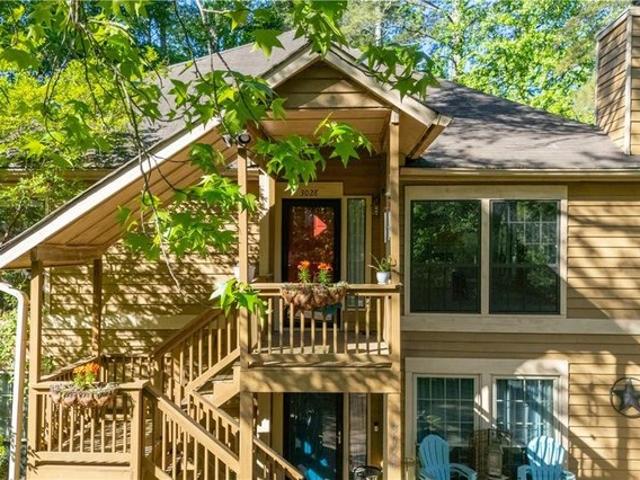 3028 Steeplechase Dr, Alpharetta, GA 30004