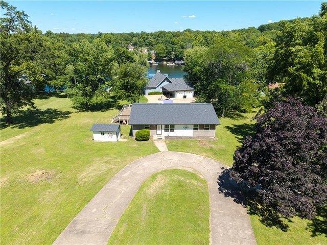 30293 Autumn Rd, Gravois Mills, MO 65037