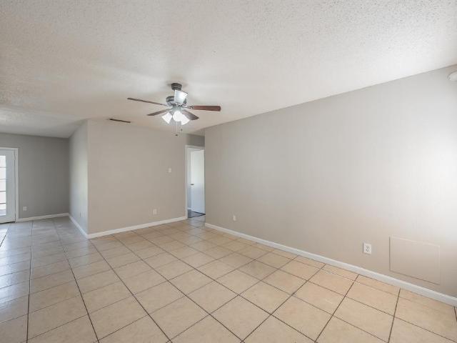 3029 Montclair Pl, Denton, TX 76209 | Compass