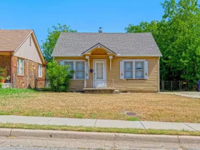 3029 NW 27TH ST, OKLAHOMA CITY, OK 73107 Single Family Residen.