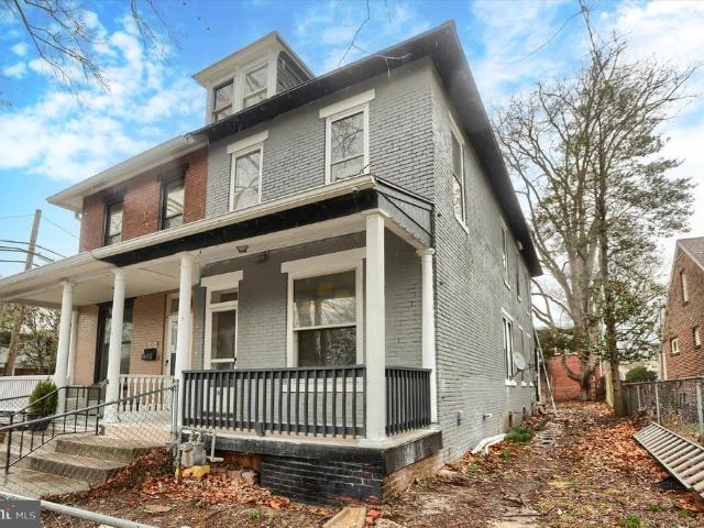 3029 N 3Rd Street