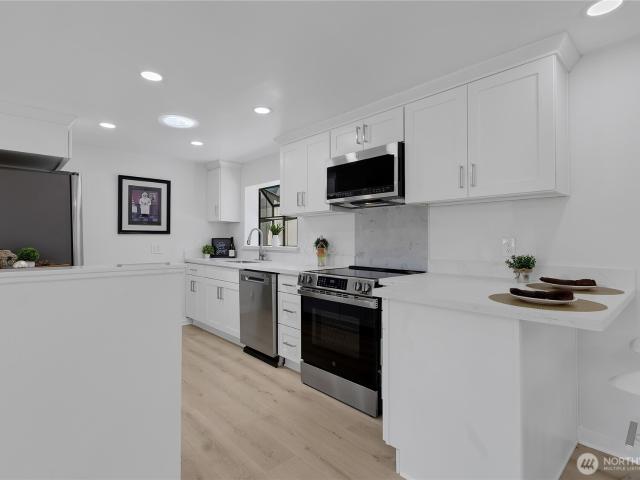 3029 N Baltimore