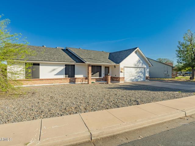 3029 E Garnet Ave, Mesa, AZ 85204 | MLS #7001 | Compass