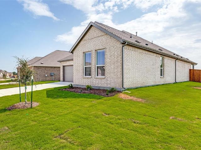 3029 Eriskay Drive