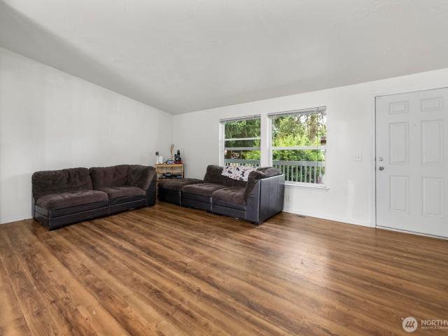 3029 Goddard Road SW