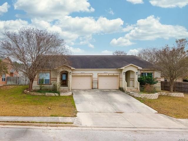 3029 Green Mountain Dr, New Braunfels, TX 78130
