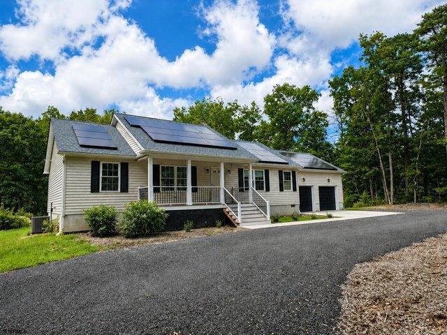 3029 Ivins Ave, Egg Harbor Township, NJ 08234
