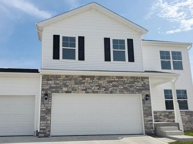 3029 Sweetwater Dr, Des Moines, IA 50320