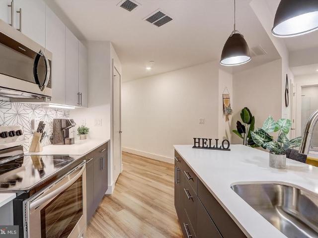 3029 W Glenwood Avenue # 510