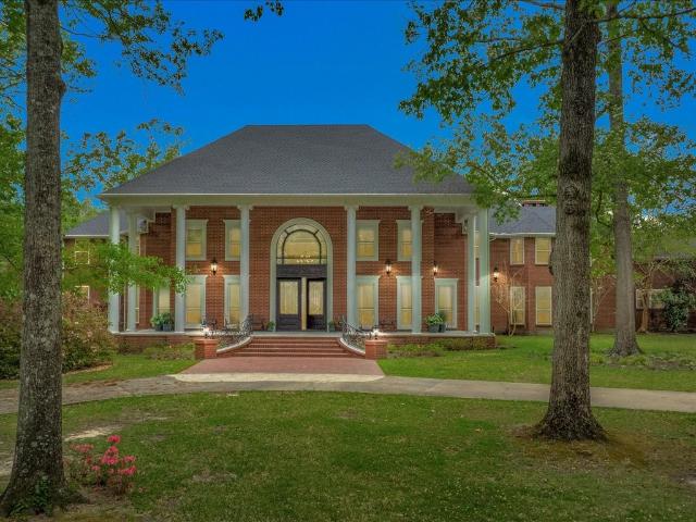 3029 W US Highway 190 W