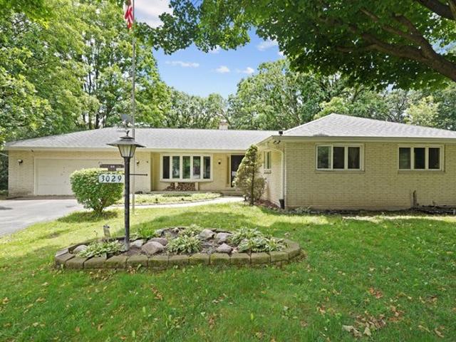 3029 W Vermont Ave, Waukegan, IL 60087