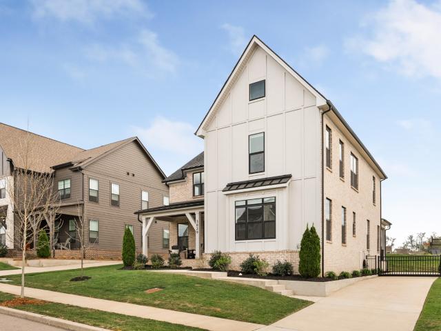 3029 Whitstable Ct