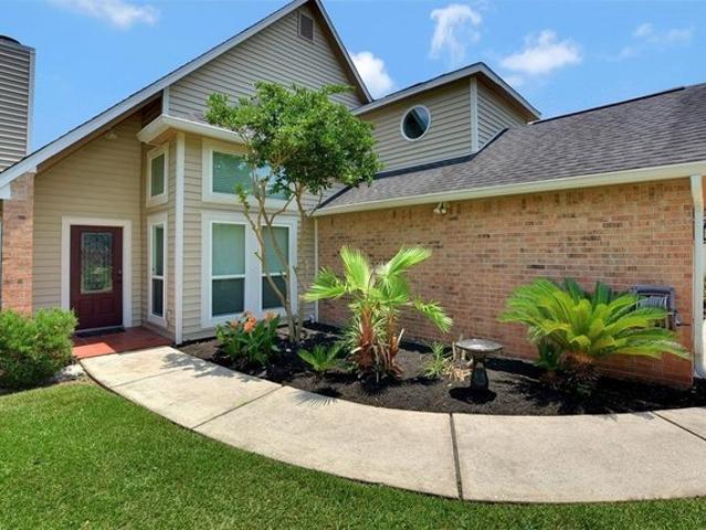 30206 Glenboro Dr, Spring, TX 77386