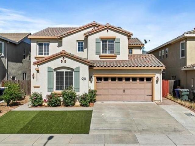 3020 Mars Hill St, Modesto, CA 95355