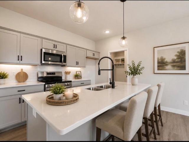 3020 NW 96th Terrace