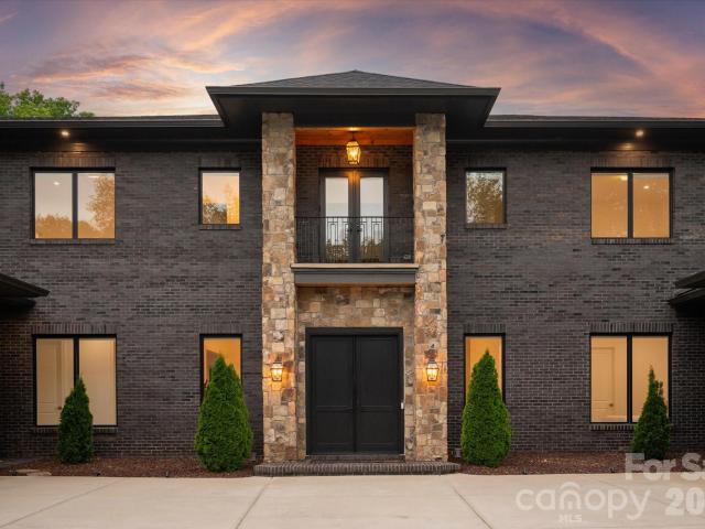3020 Brooks Mill Lane