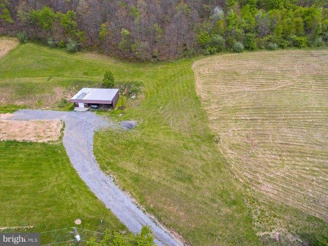 3020 Clear Ridge Rd, Clearville, PA 15535