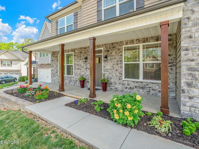 3020 Spencer Ridge Lane