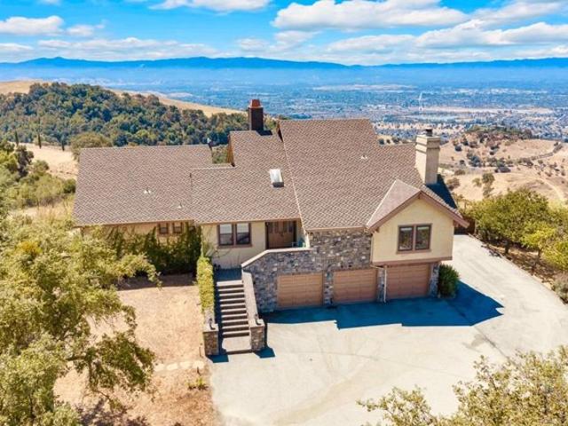 3020 Three Springs Rd, San Jose, CA 95140