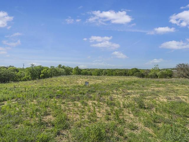 3020 Wyatts Way, Weatherford, TX 76087 | MLS #20914 | Compass