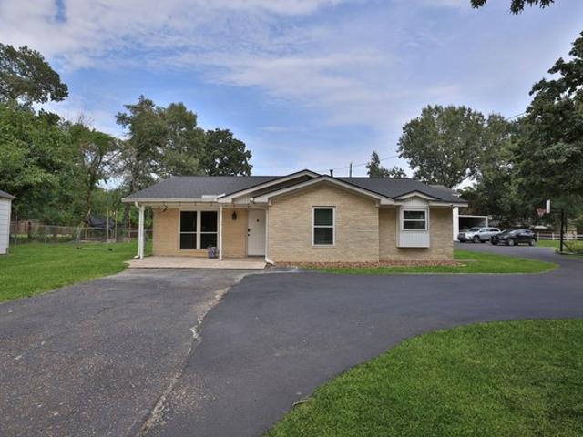 30210 E Geneva Dr, Spring, TX 77386