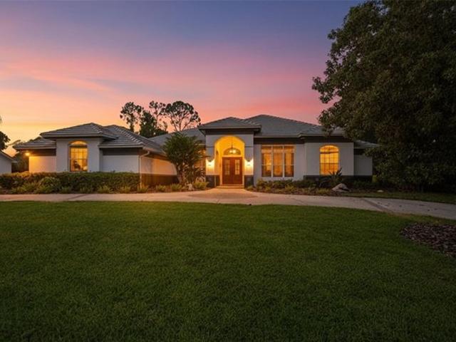 30218 Fairway Dr, Wesley Chapel, FL 33543