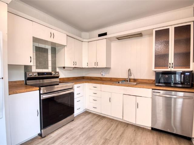 3021 NW 67th Street
