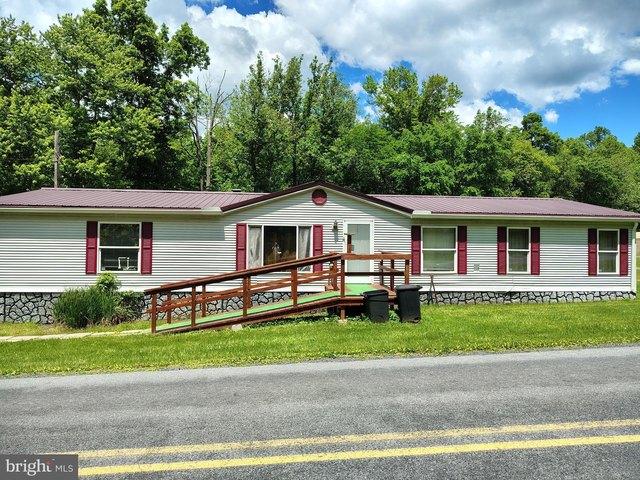 3021 Arch Rock Rd, Mifflintown, PA 17059