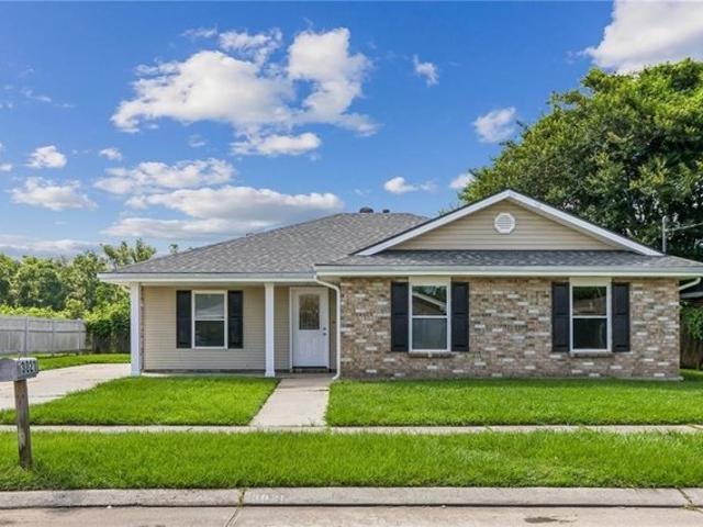 3021 Fable Dr, Meraux, LA 70075