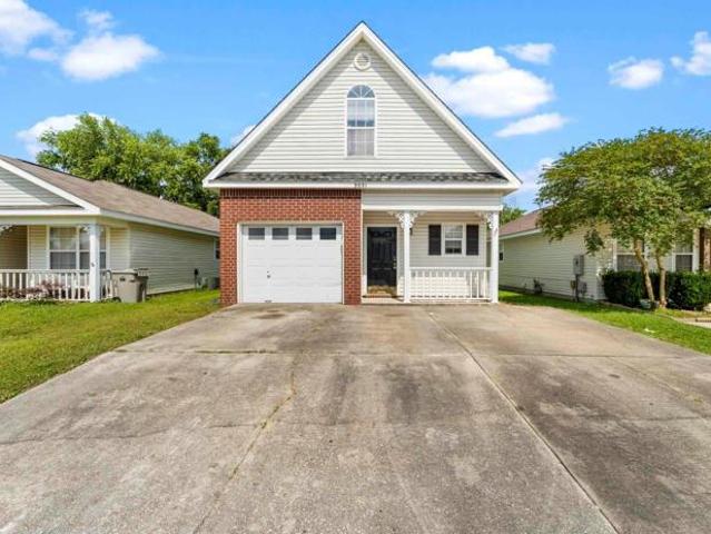 3021 Flintlock Dr, Pensacola, FL 32526