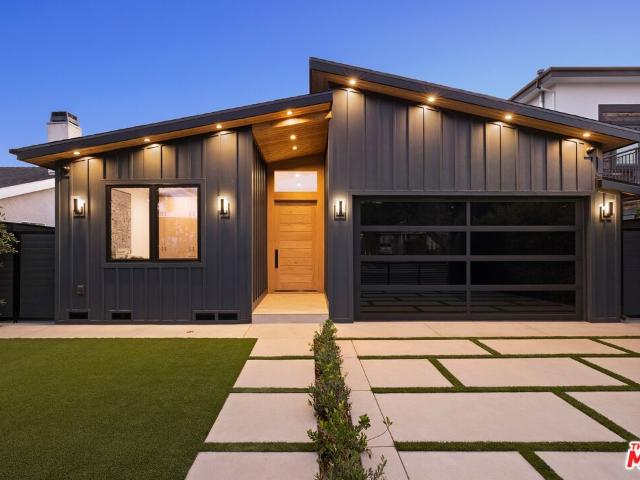 3021 Kelton Ave, Los Angeles, CA 90034 | MLS #26662 | Compass