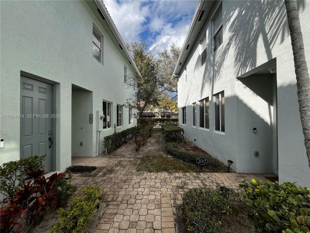 3021 Laurel Ridge Cir, Riviera Beach, FL 33404 | MLS #A11964 | Compass