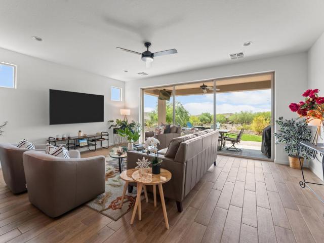 3021 Prospector Way