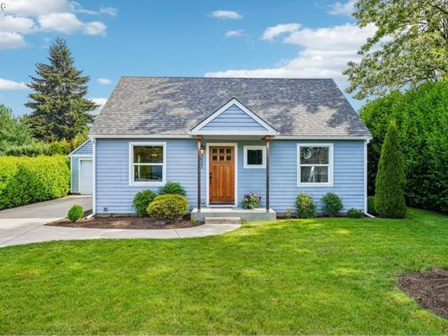 3021 SE 3rd Ave, Camas, WA 98607